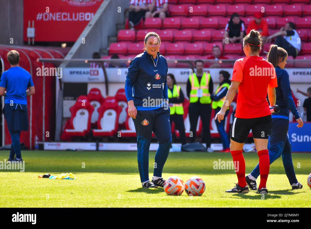 Sunderland Women head coach Melanie Reay oversees the warm up before ...