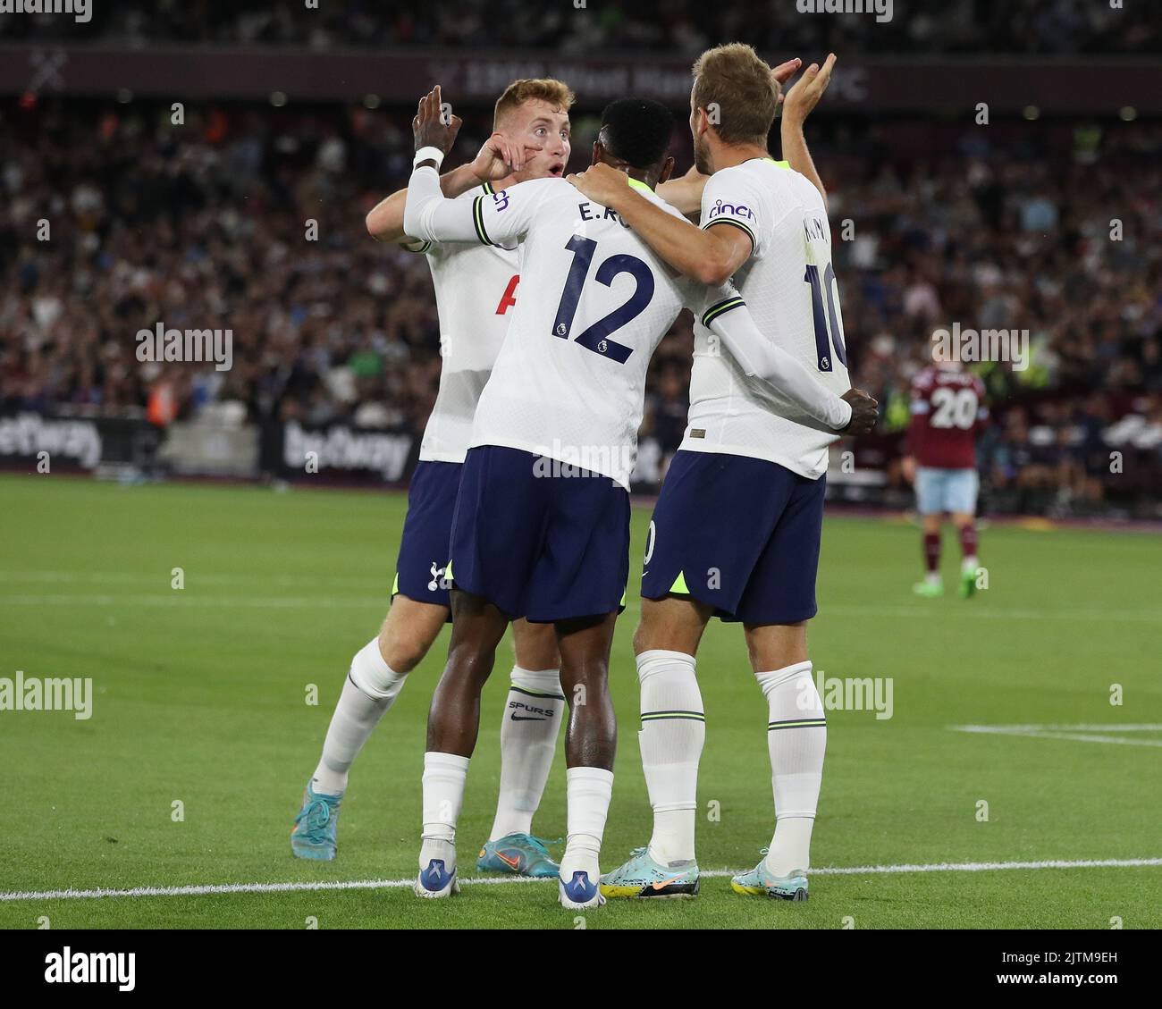 L r tottenham hotspur hi-res stock photography and images - Alamy