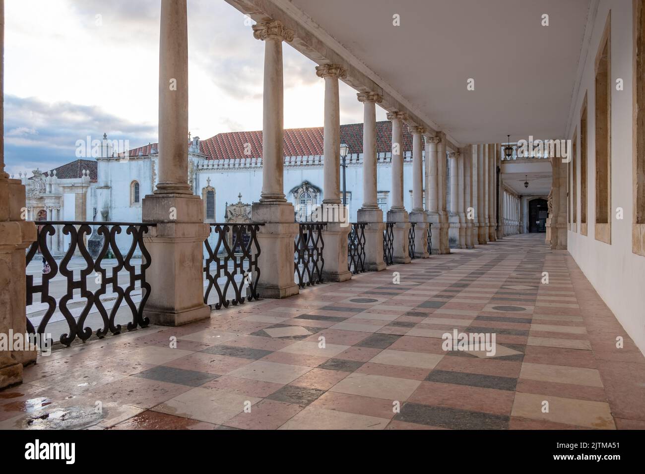 Balcony corridor hi-res stock photography and images - Alamy