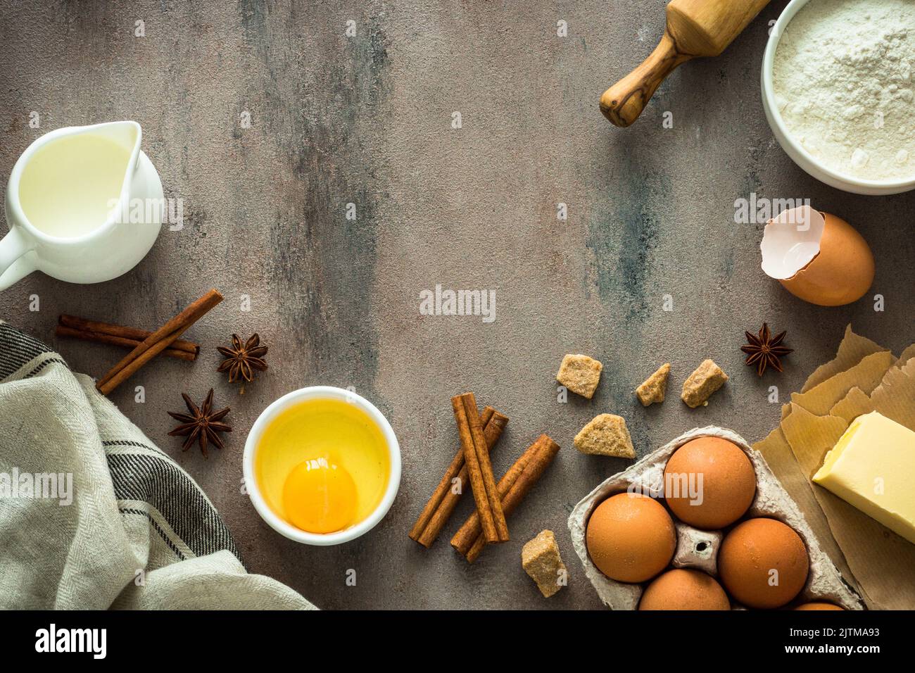 Frame food ingredients baking hi-res stock photography and images - Alamy