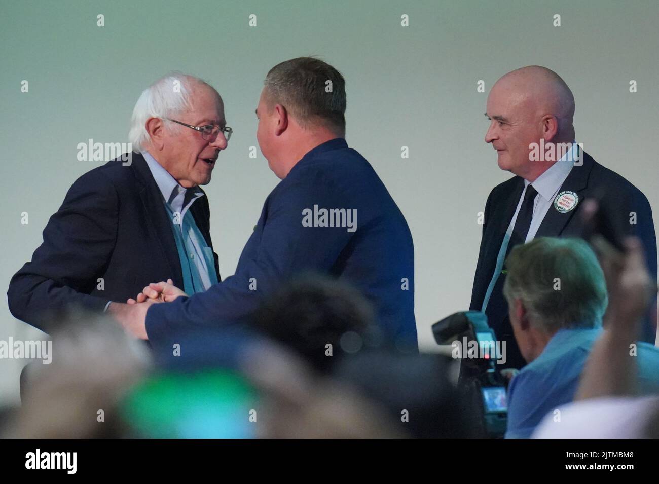 US Senator Bernie Sanders (left), RMT president, Alex Gordon and RMT ...