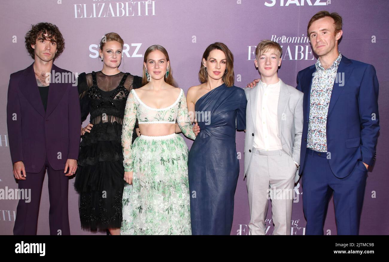 Jamie Blackley, Romola Garai, Alicia von Rittberg, Jessica Raine ...