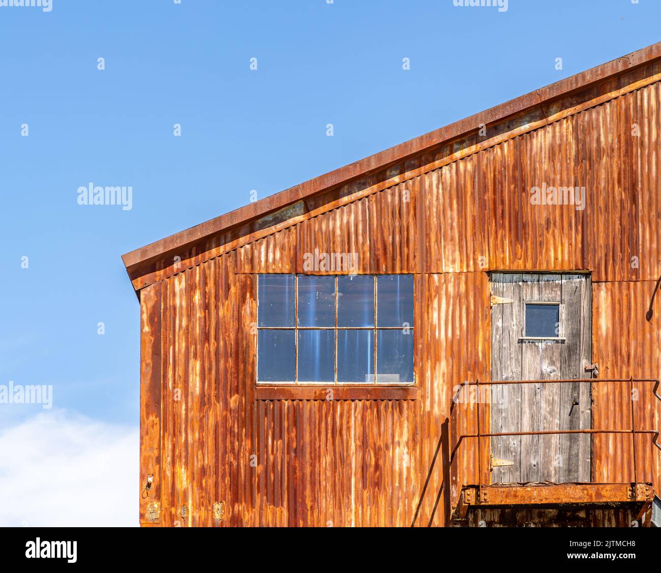 Rusted structure hi-res stock photography and images - Alamy