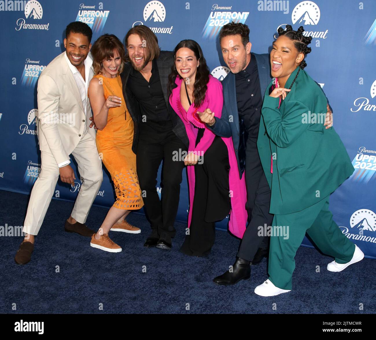 Jordan Calloway, Diane Farr, Max Thierlot, Stephanie Arcila, Kevin ...