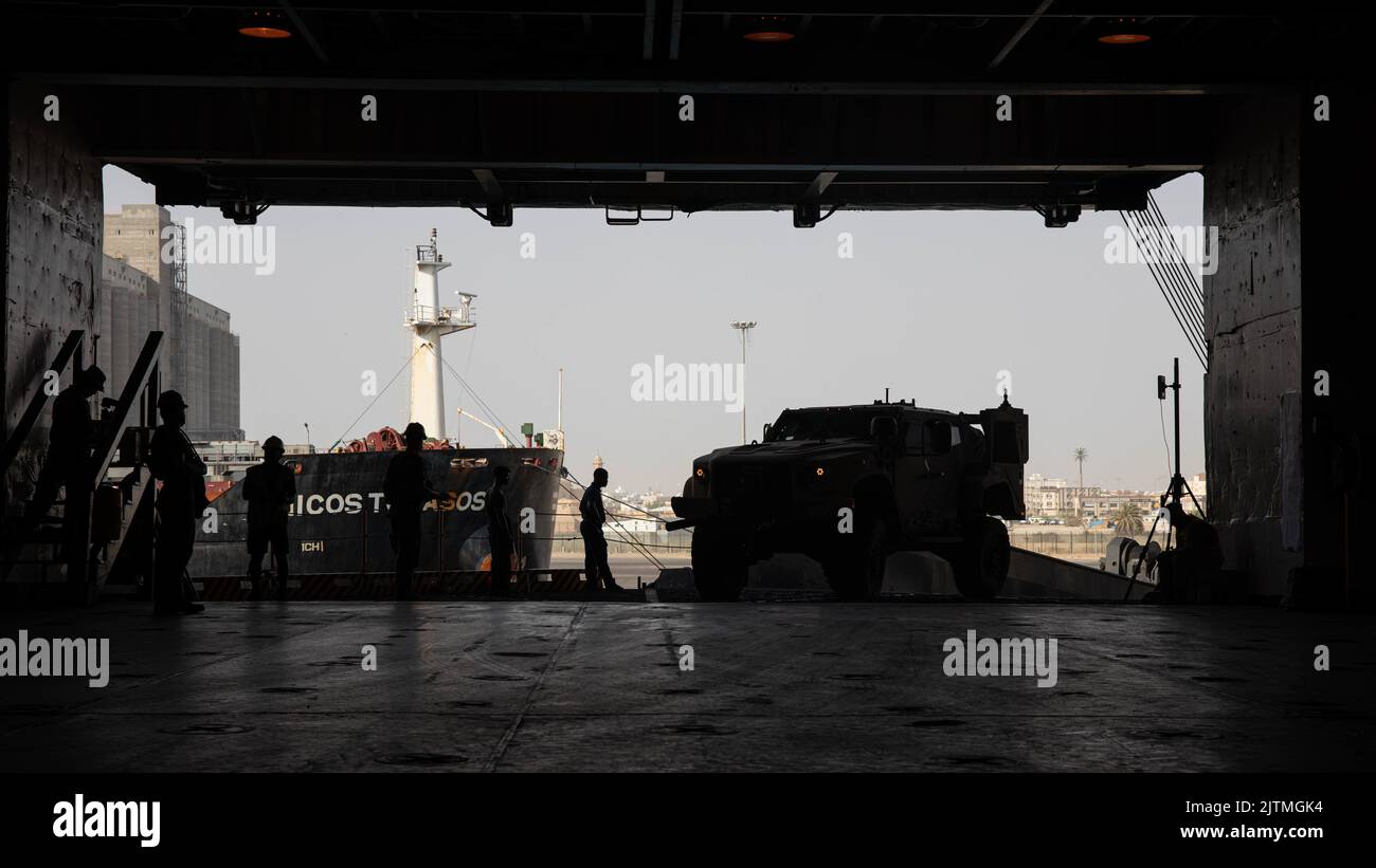 U.S. Marines and Sailors with Combat Logistics Regiment 1, 1st Marine ...