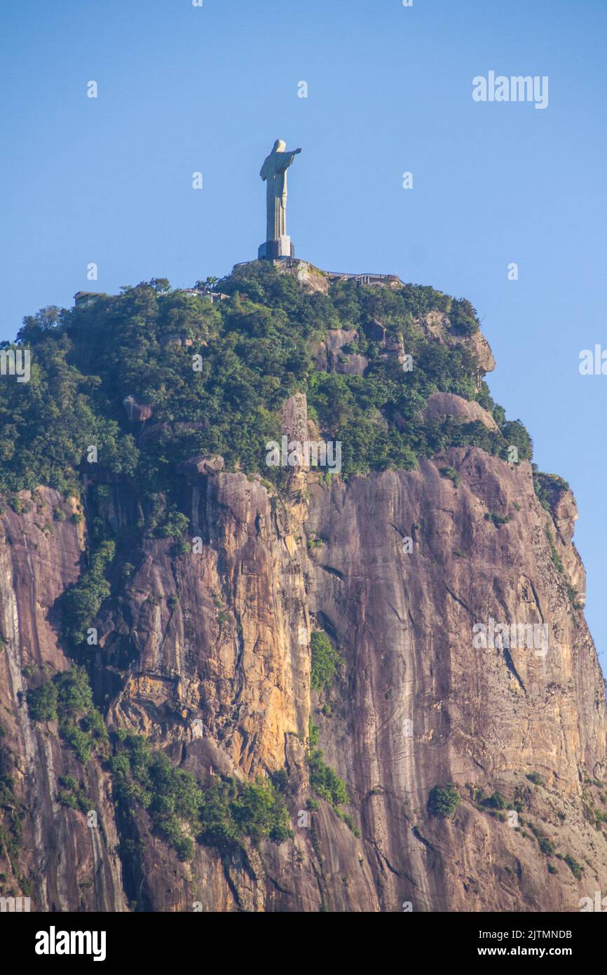 What's The Name Of The Statue In Rio De Janeiro at Donna Hammonds blog