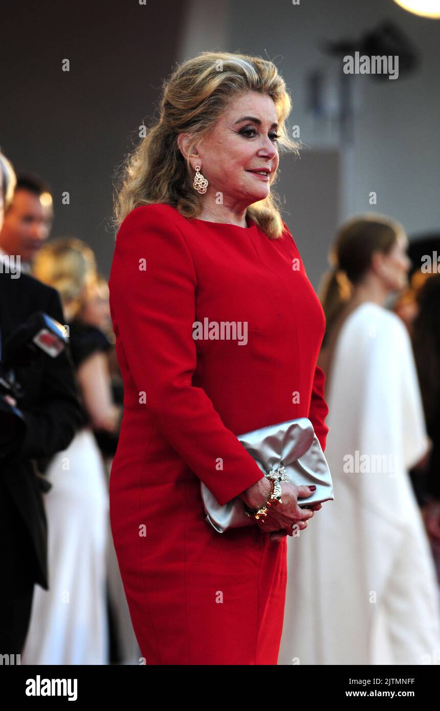 Catherine Deneuve, Leone D'Oro of the 79th Venice Film Festival, La ...