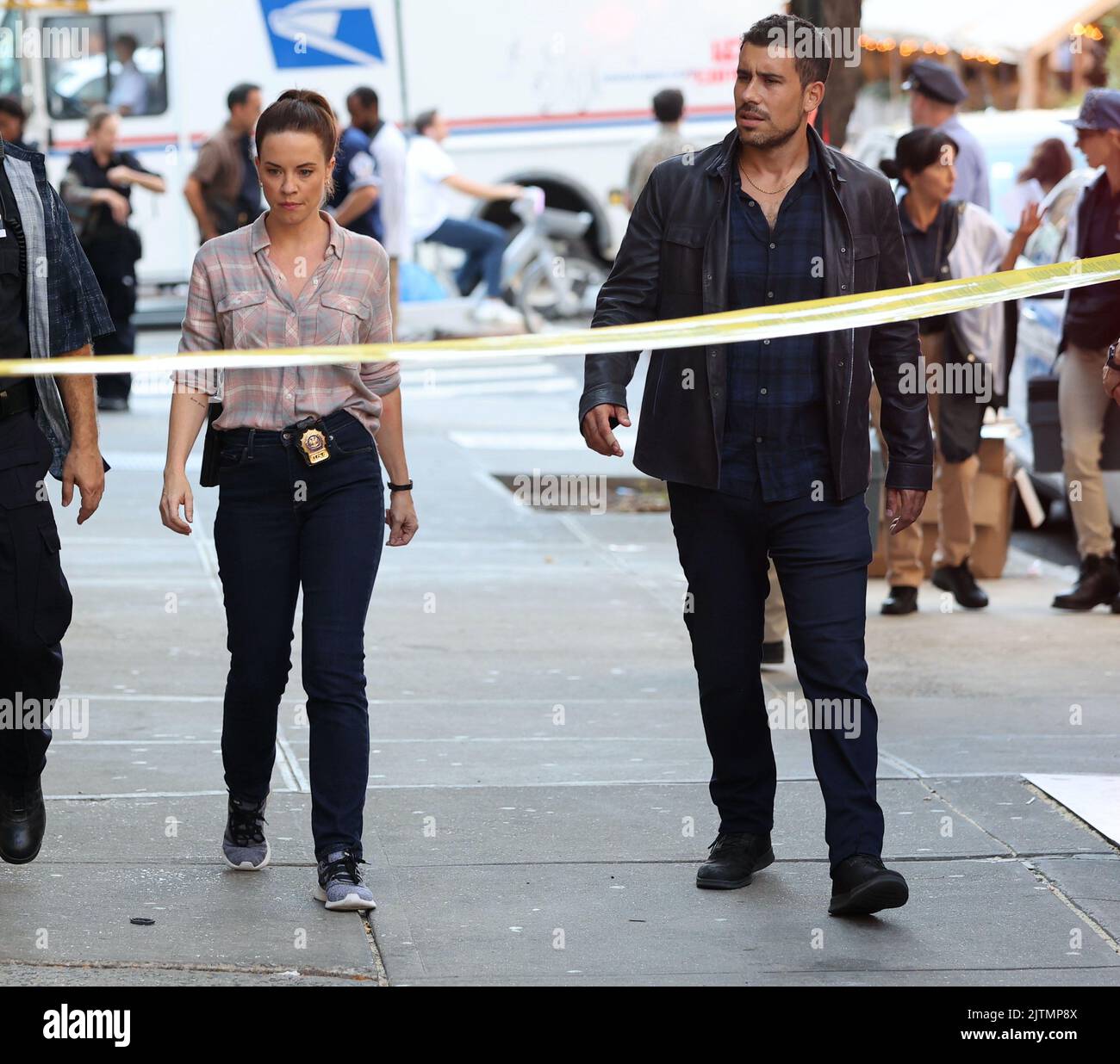 Molly Burnett And Octavio Pisano On The Set of ‘Law And Order: SVU ...