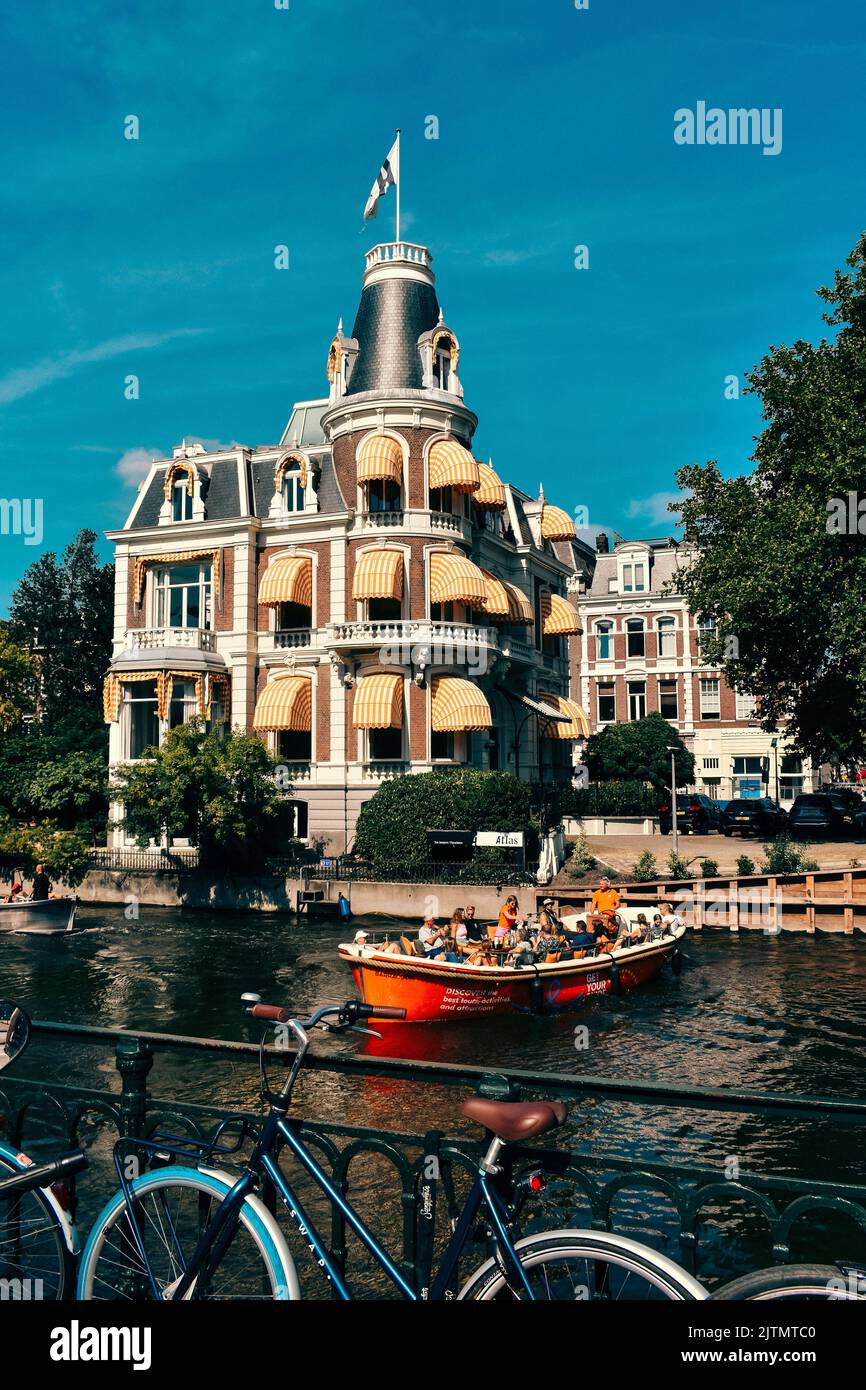 Amsterdam summer 2022 hi-res stock photography and images - Alamy