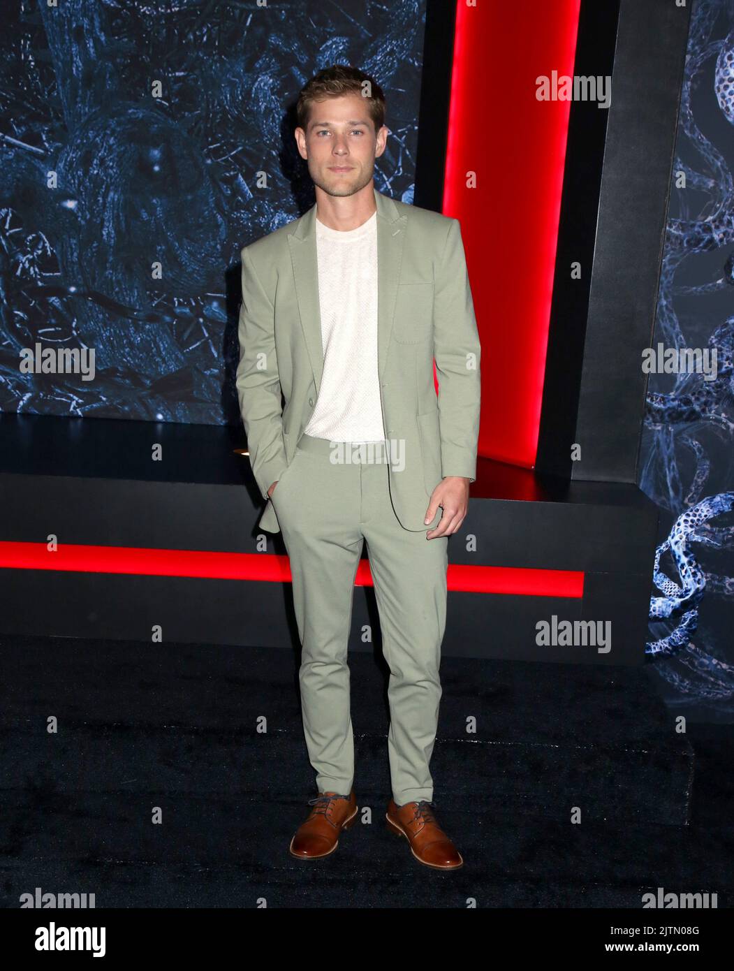 Stranger things season 4 mason dye hi-res stock photography and images ...