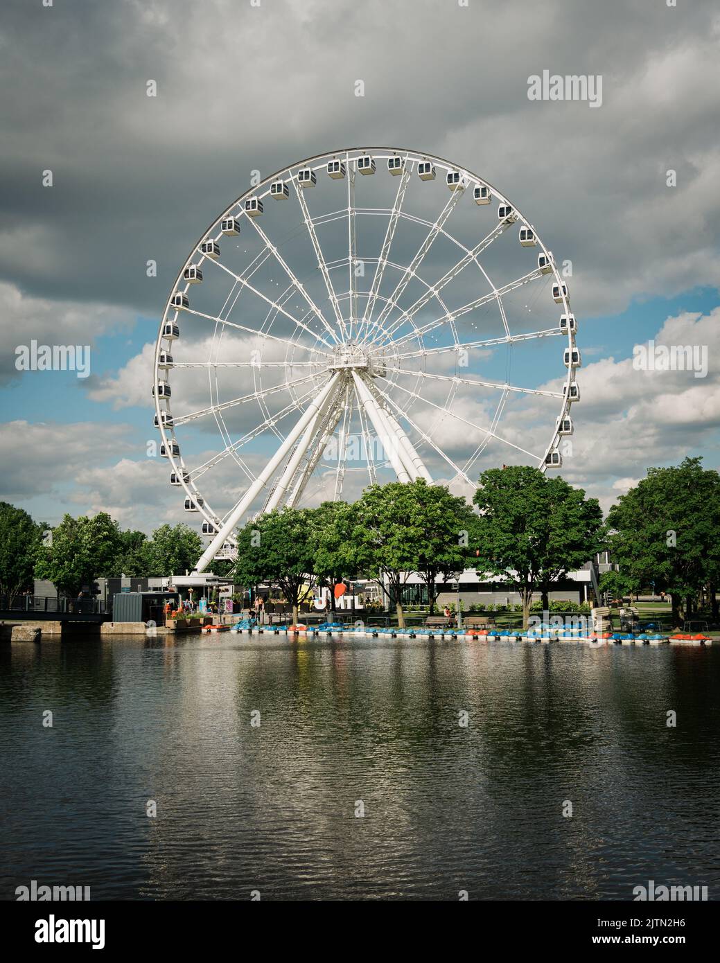 La Grande Roue de Montréal Ferris wheel, Ville-Marie, Québec, Canada ...