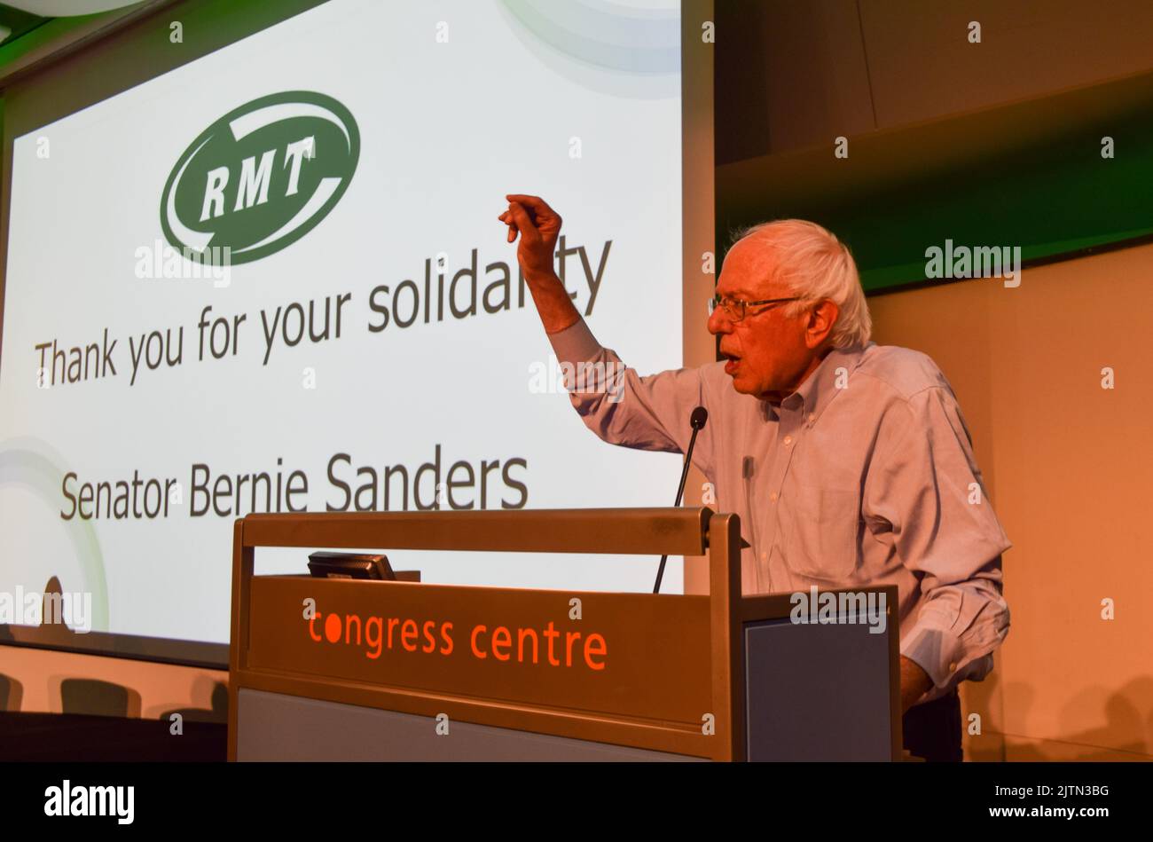 London, UK. 31st August 2022. US Senator Bernie Sanders speaking at RMT ...