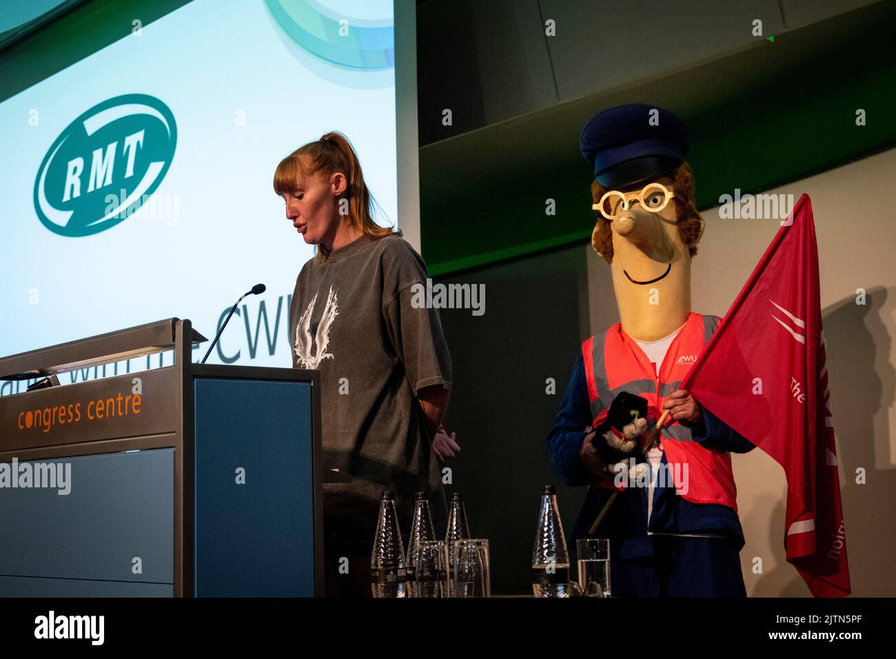 London, UK. 31 August 2022. Hannah Carroll, CWU, and a person in a ...
