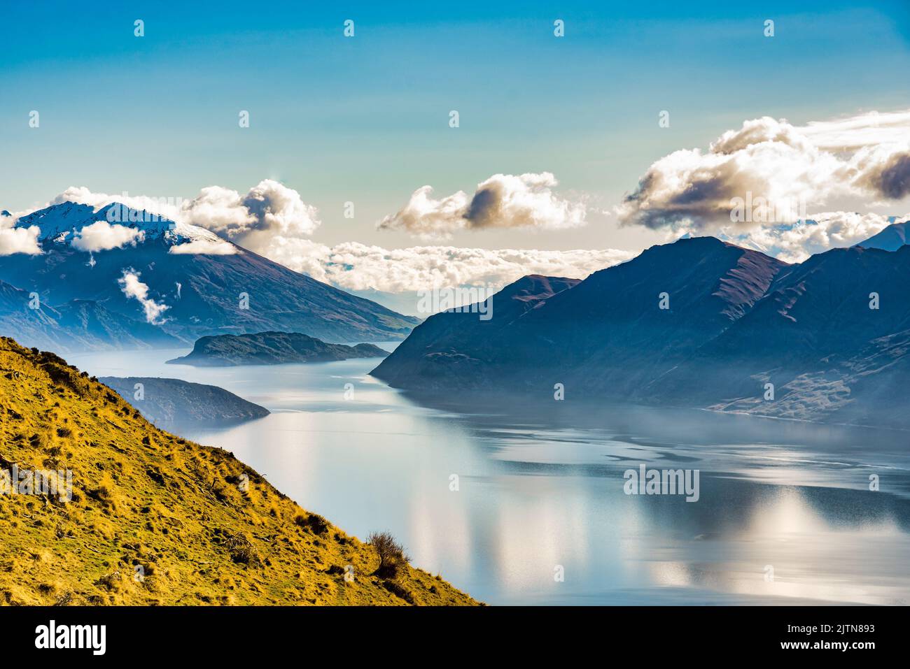 Superb views of Lake Wanaka and its bays from half way up the steep ...