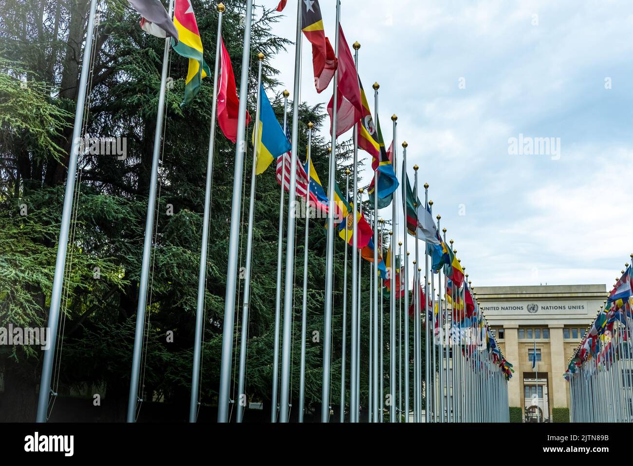 Un headquarters geneva switzerland hi-res stock photography and images ...
