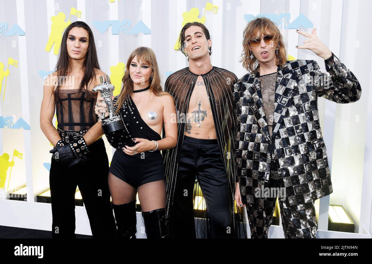 Newark, New Jersey, USA. 28th Aug, 2022. Ethan Torchio, Victoria De Angelis, Damiano David and ...