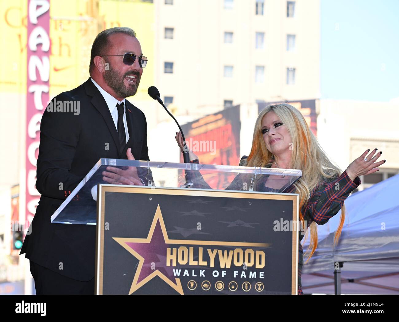 Avril lavigne and john feldmann hi-res stock photography and images - Alamy