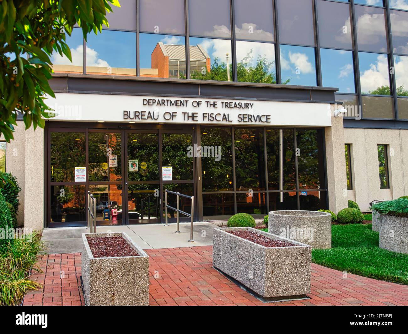 The united state treasury department hi-res stock photography and ...