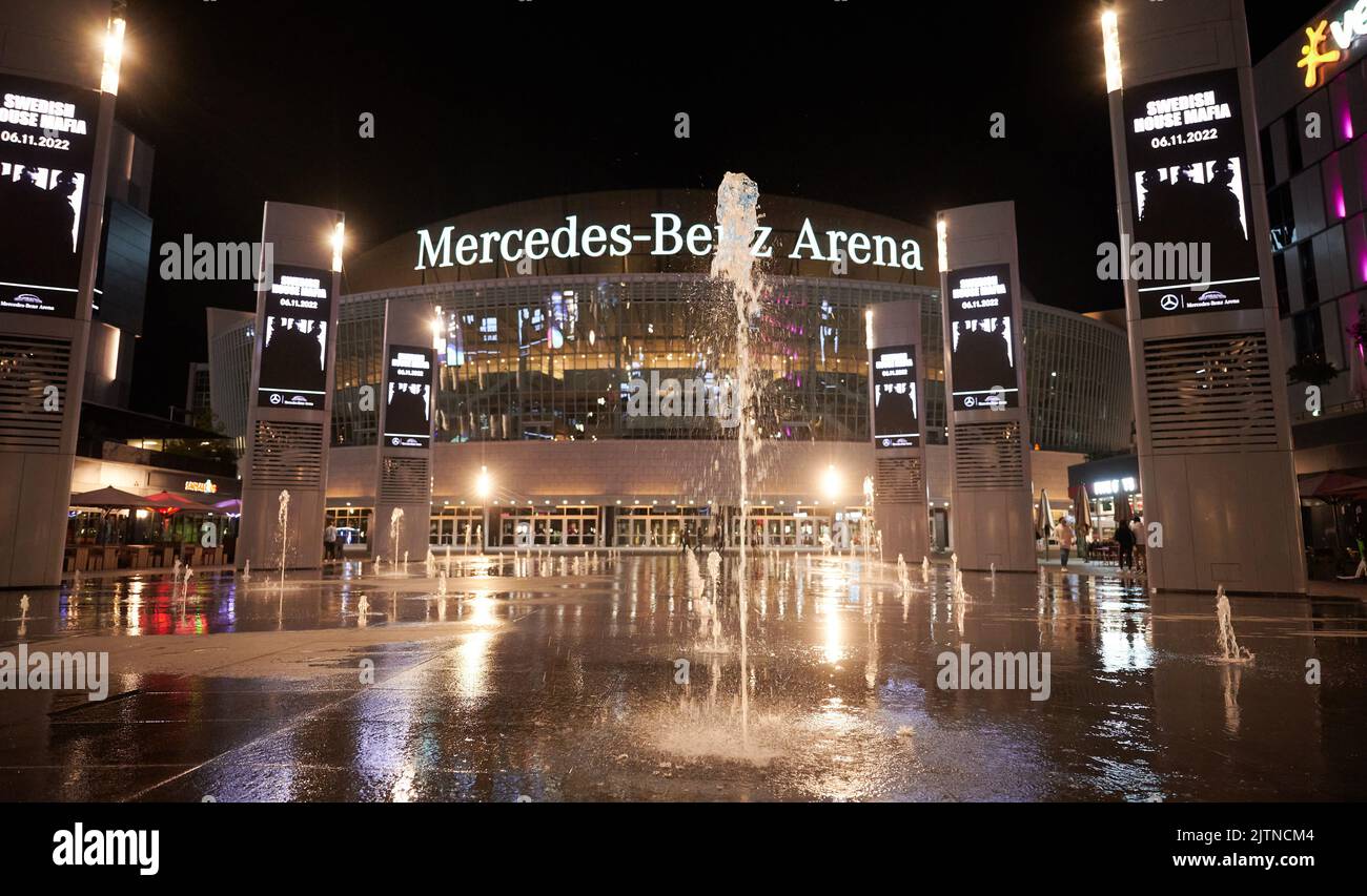 Berlin, Germany. 28th Aug, 2022. Illuminated signs light up Mercedes ...