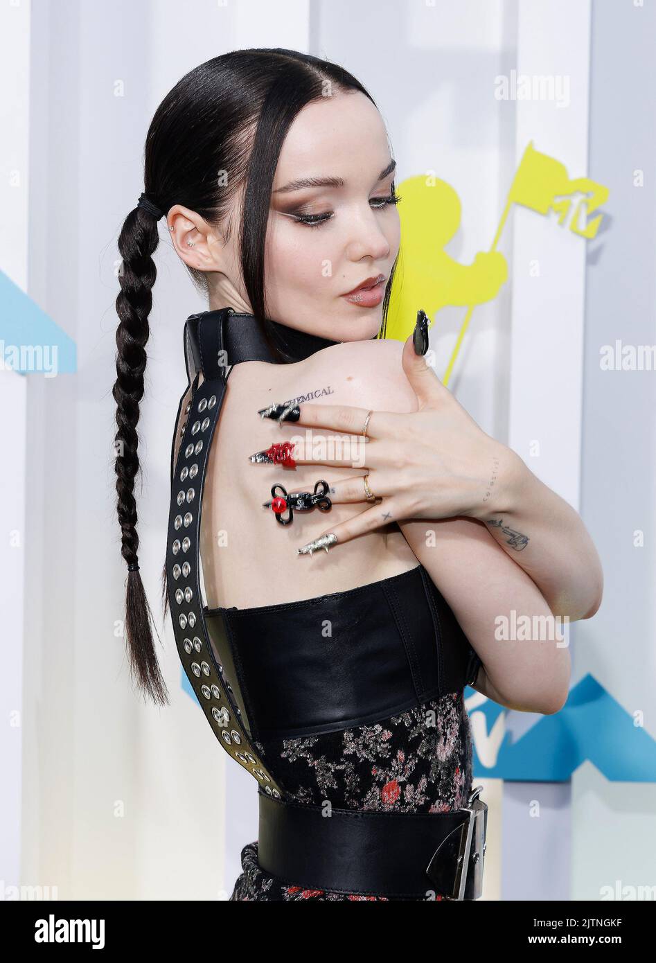 Dove cameron 2022 hi-res stock photography and images - Alamy