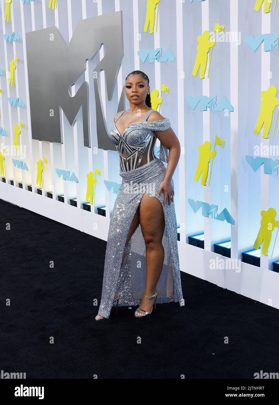 Chloe bailey vma hi-res stock photography and images - Alamy