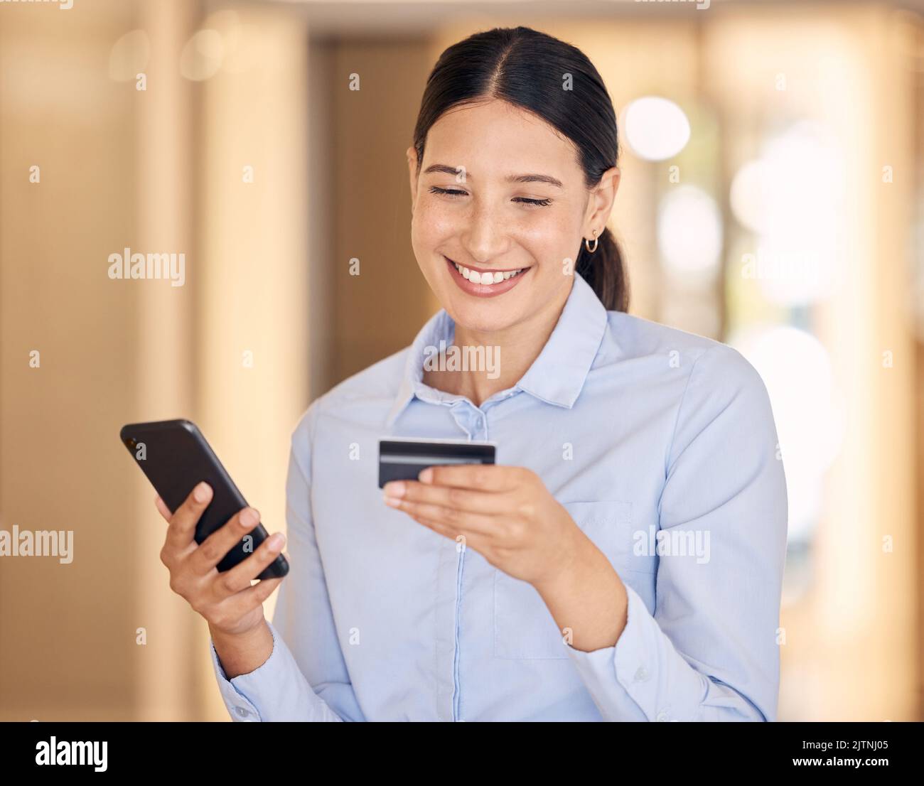 Internet bills hi-res stock photography and images - Alamy