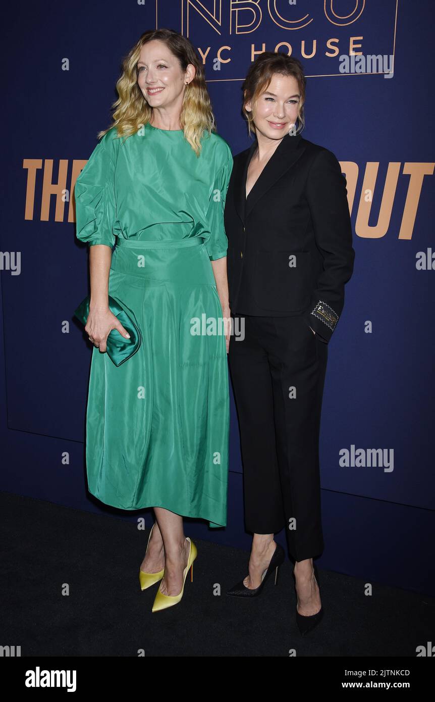 Judy Greer and Renee Zellweger arriving at NBCUniversalÕs ÔThe Thing ...