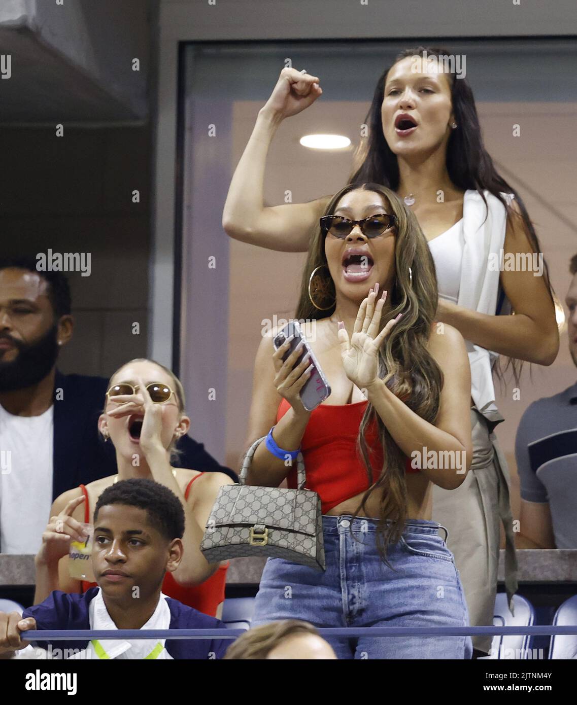 2022 bella hadid hi-res stock photography and images - Alamy