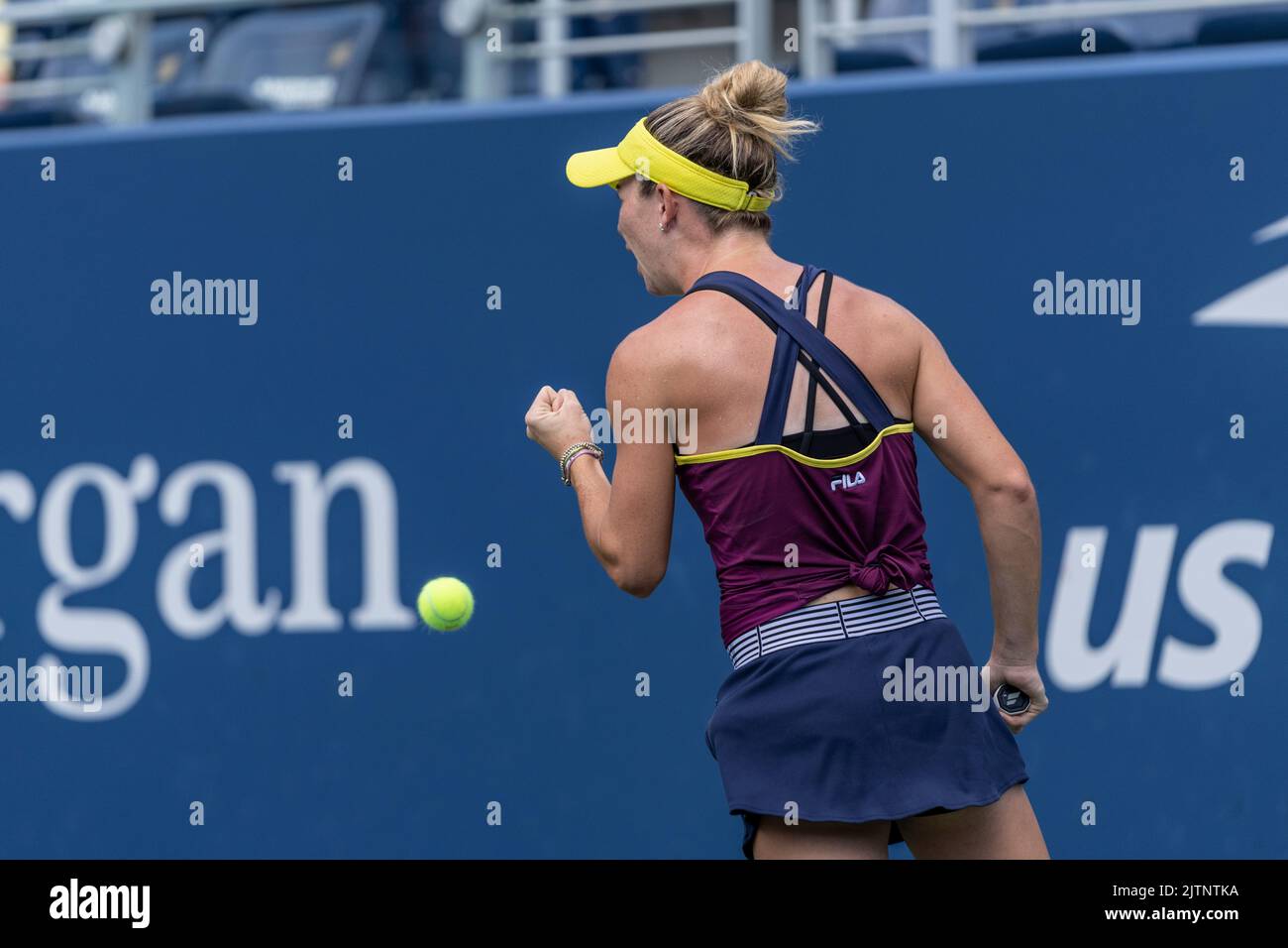 Elizabeth mandlik usa hi-res stock photography and images - Alamy