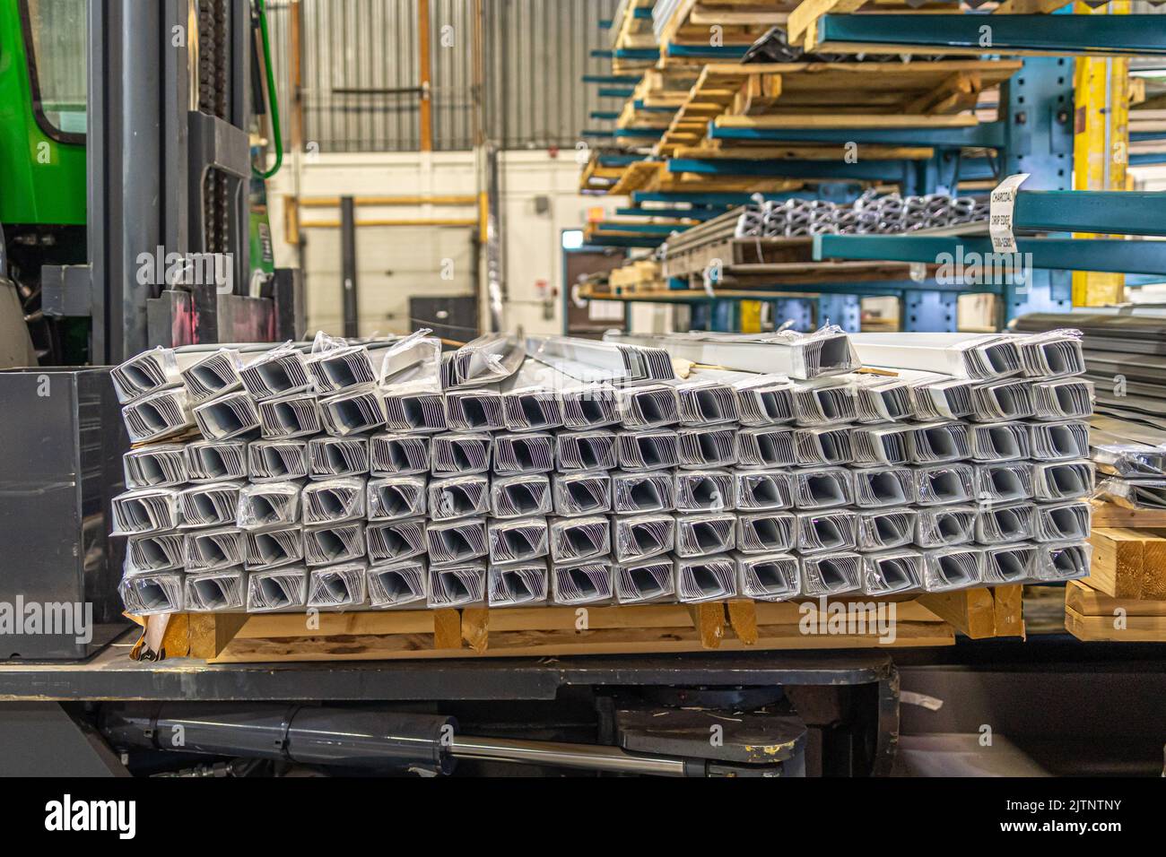 Flashing weatherproofing hi-res stock photography and images - Alamy