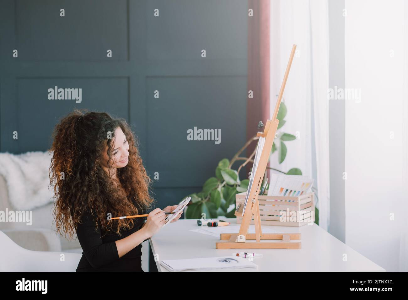 Home studio art hi-res stock photography and images - Alamy