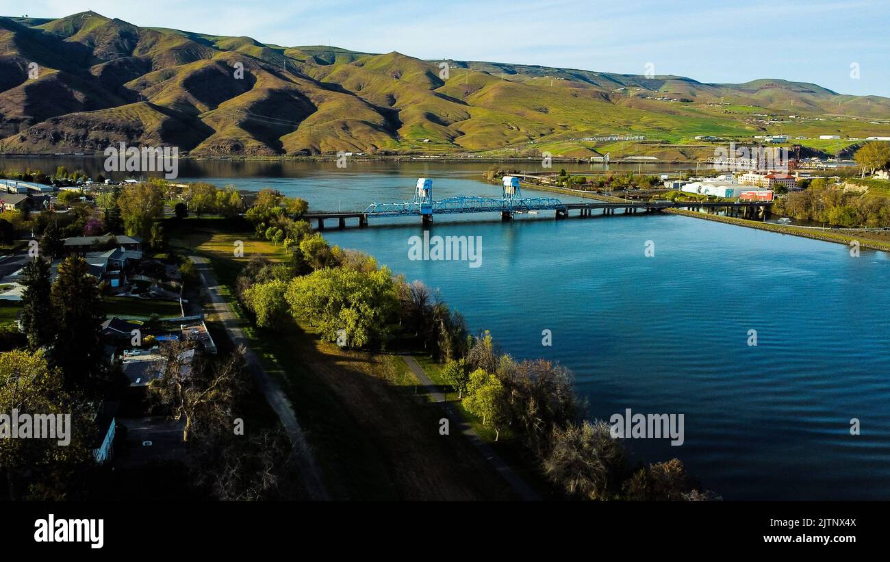 Lcvalley hi-res stock photography and images - Alamy