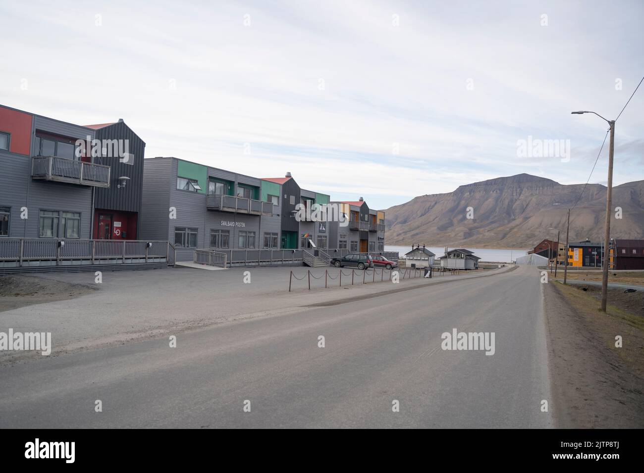 Village spitzbergen svalbard arctic hi-res stock photography and images ...