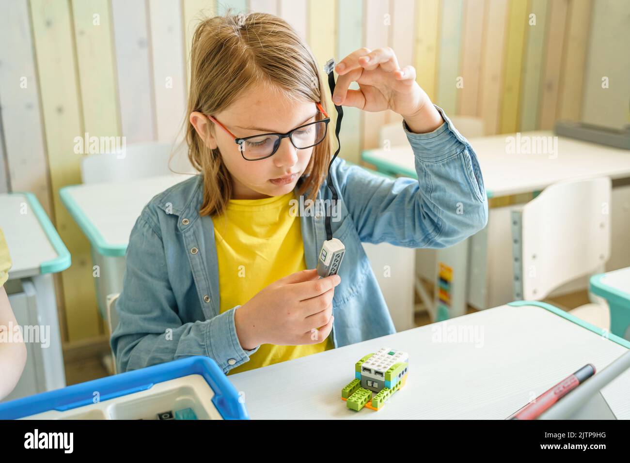 Classroom instructions hi-res stock photography and images - Alamy
