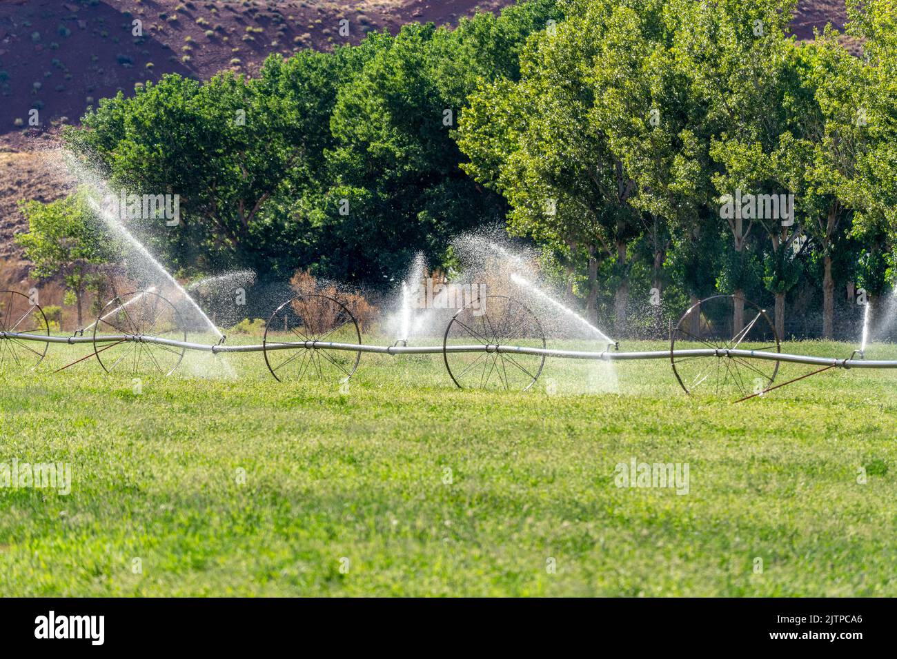 Lateral Move (side Roll, Wheel Line) Irrigation