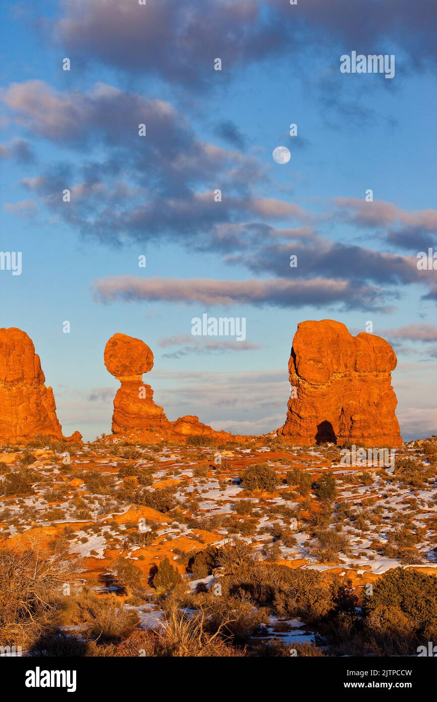 Balanced Rock and the moon in winter, Arches National Park, Moab, Utah ...