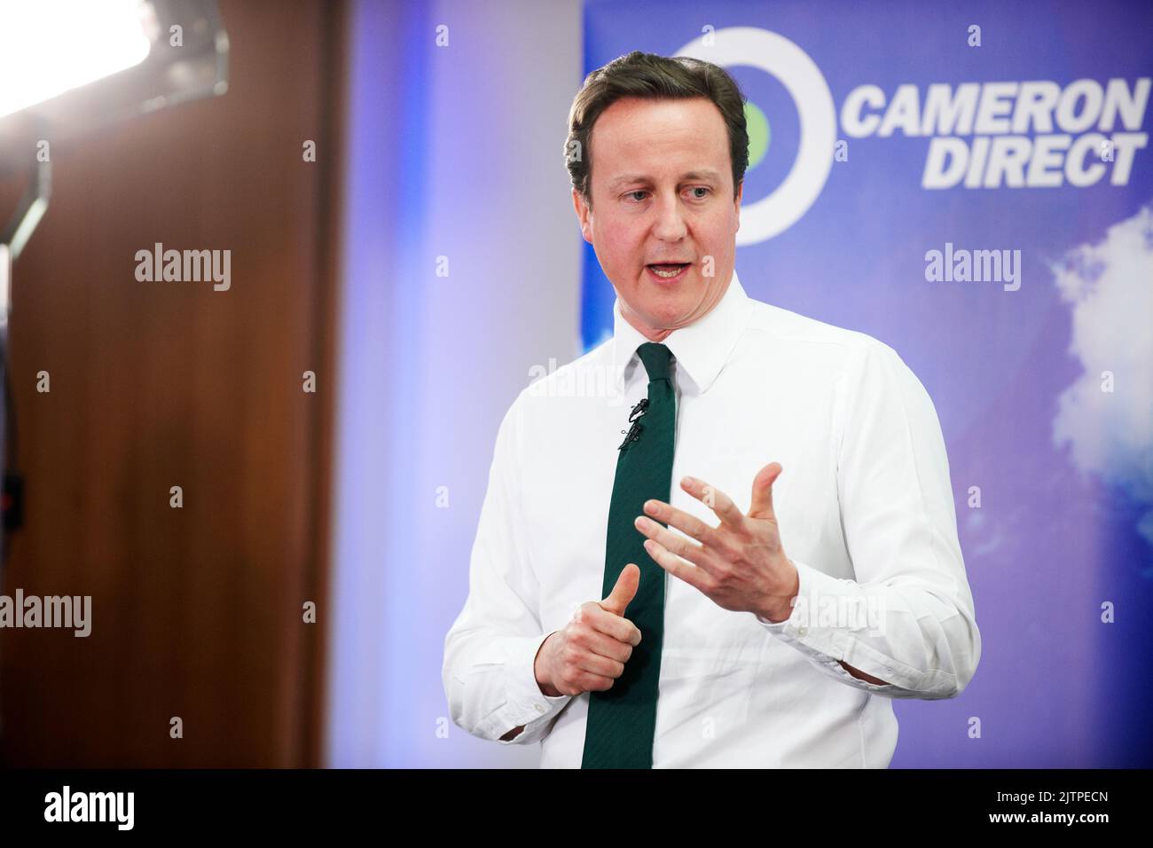David Cameron speaking at The King's Fund 08/01/10 Stock Photo - Alamy