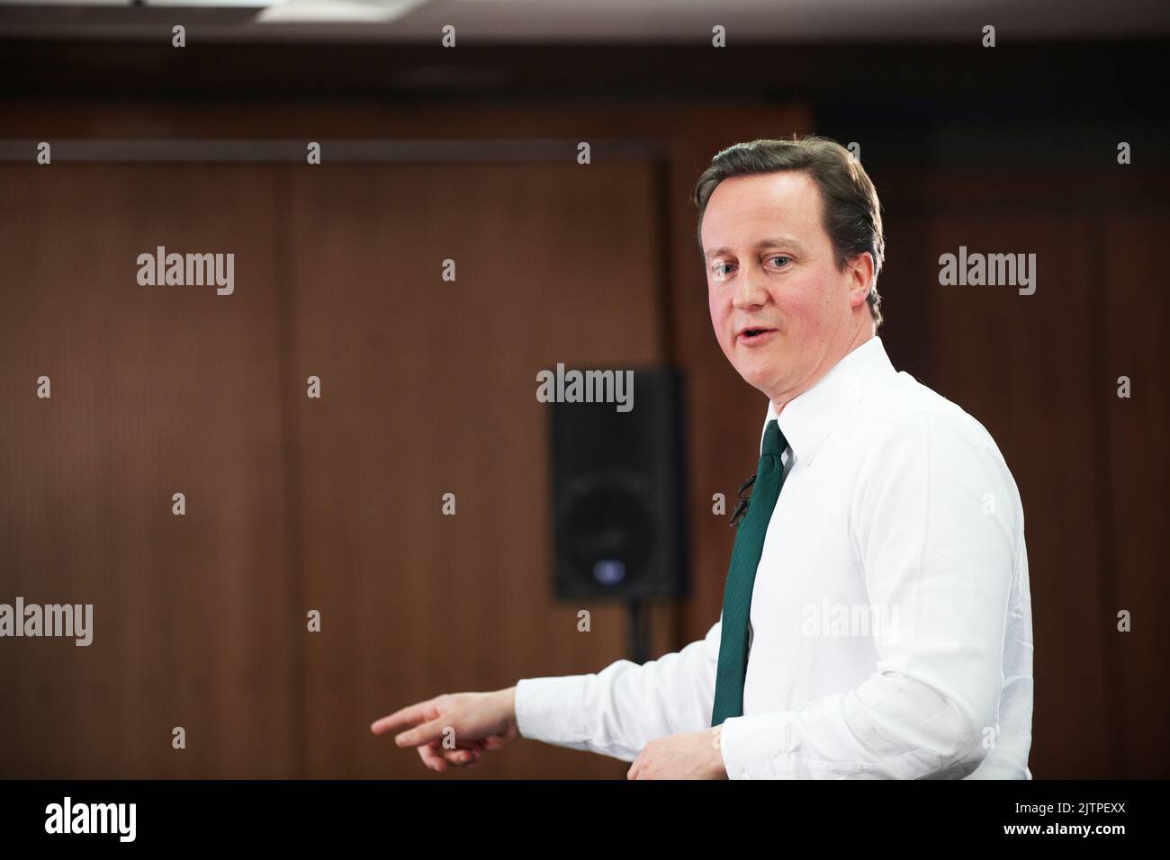 David Cameron speaking at The King's Fund 08/01/10 Stock Photo - Alamy