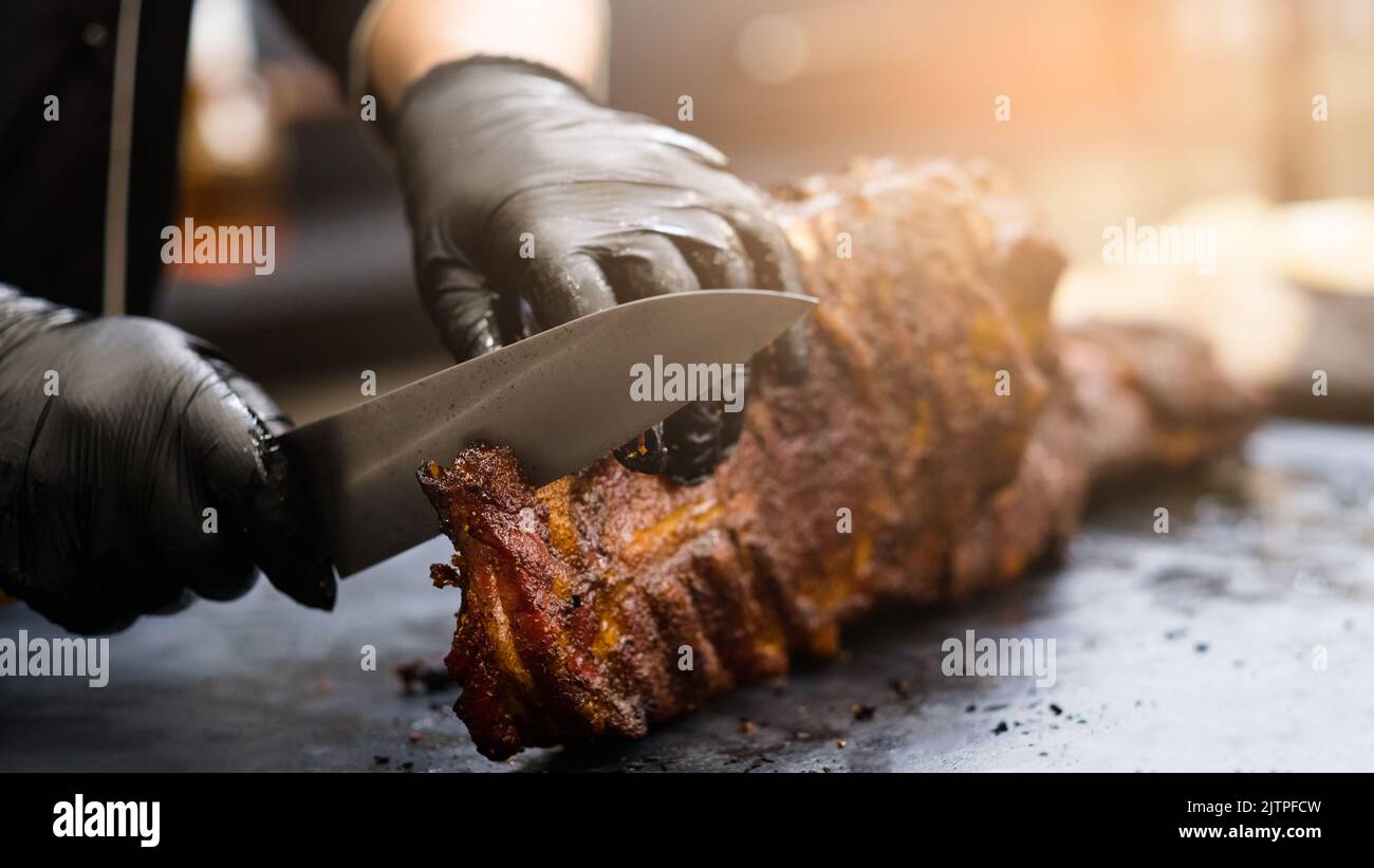 grill restaurant kitchen chef smoked pork ribs Stock Photo - Alamy