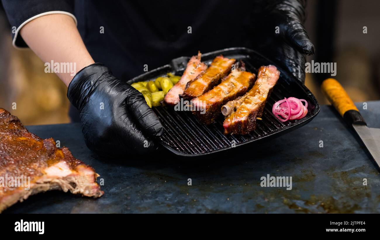 grill restaurant kitchen chef smoked pork ribs Stock Photo - Alamy