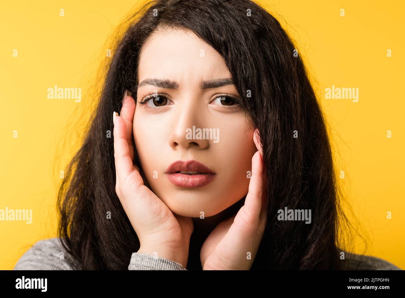 Emotion face expression rumor hi-res stock photography and images - Alamy