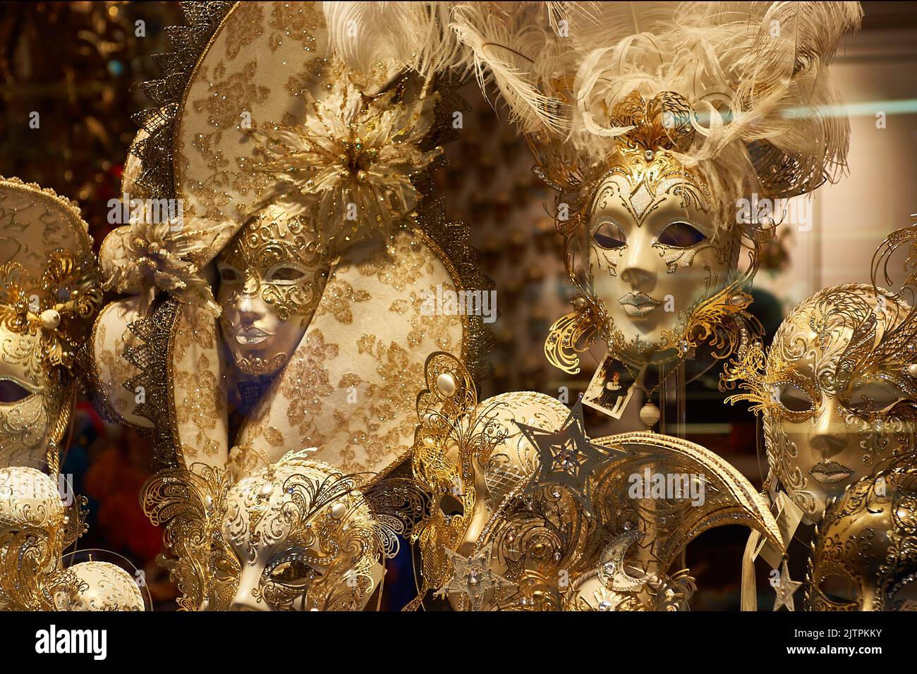Exhibition venetian carnival masks hi-res stock photography and images ...