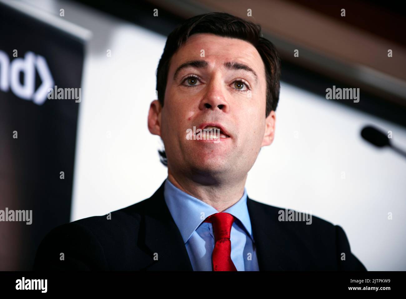 Andy Burnham speaking at The King's Fund Breakfast Debates 17/04/10 ...