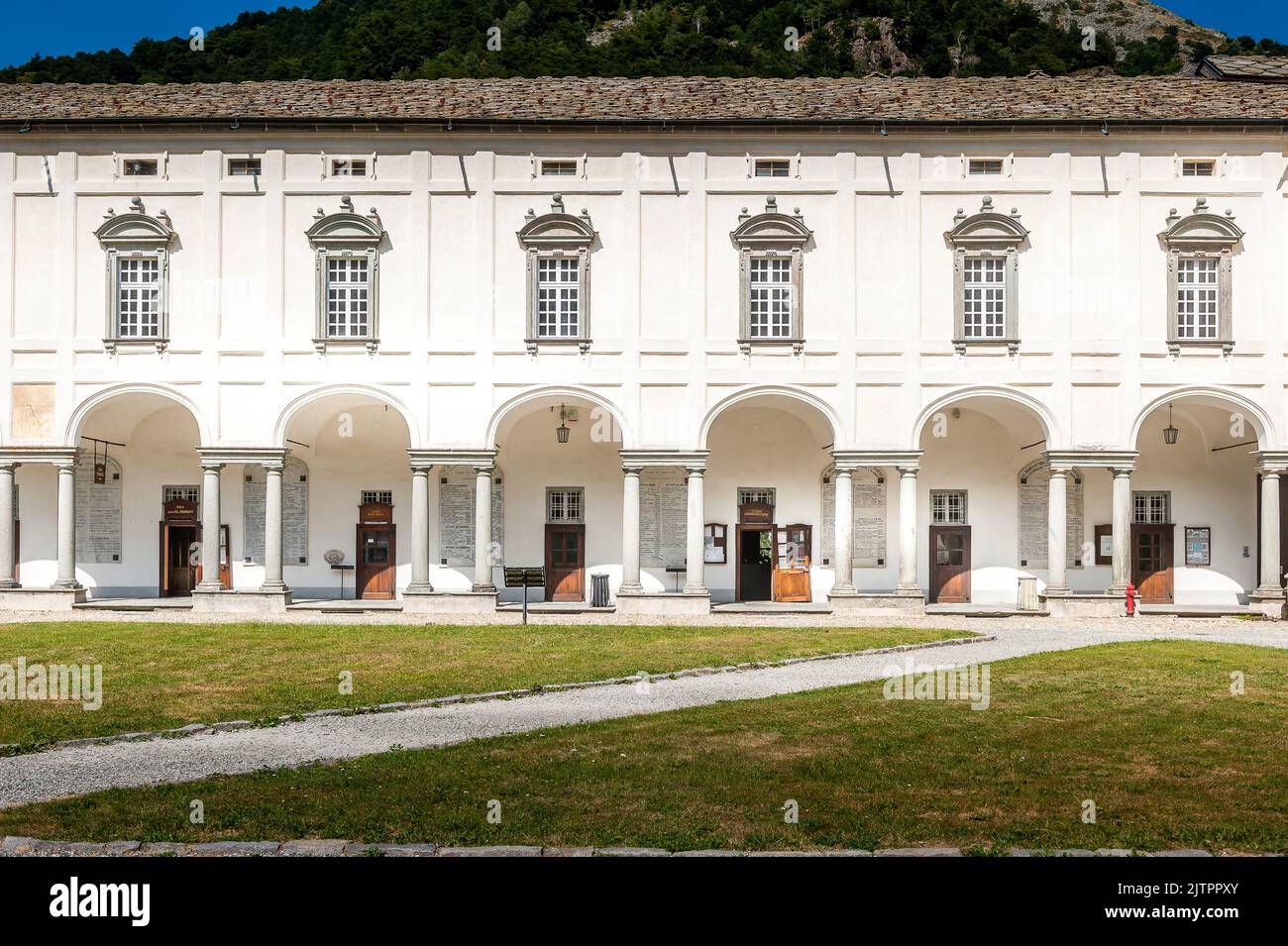 Santuario oropa hi-res stock photography and images - Alamy