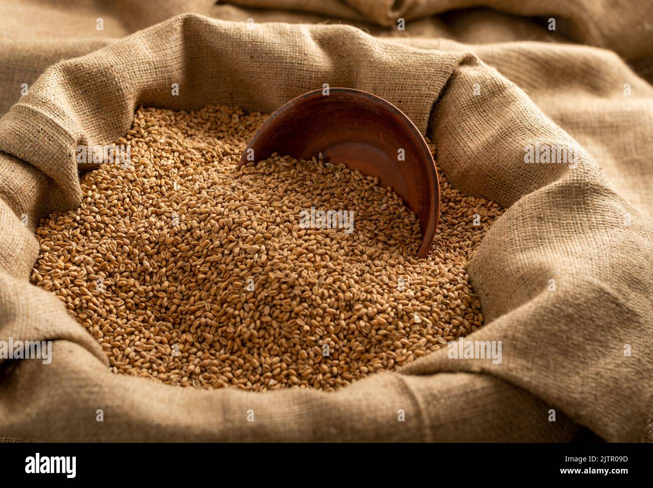 Wheat sack hi-res stock photography and images - Alamy
