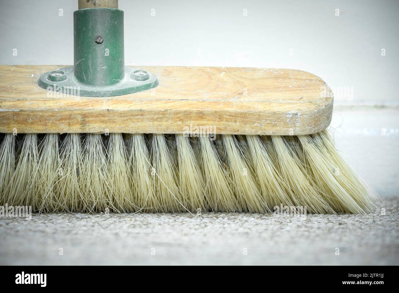 Deck builder hi-res stock photography and images - Alamy