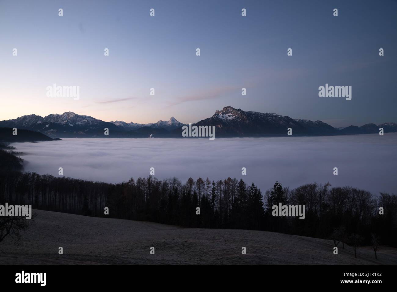 Fog movement hi-res stock photography and images - Alamy