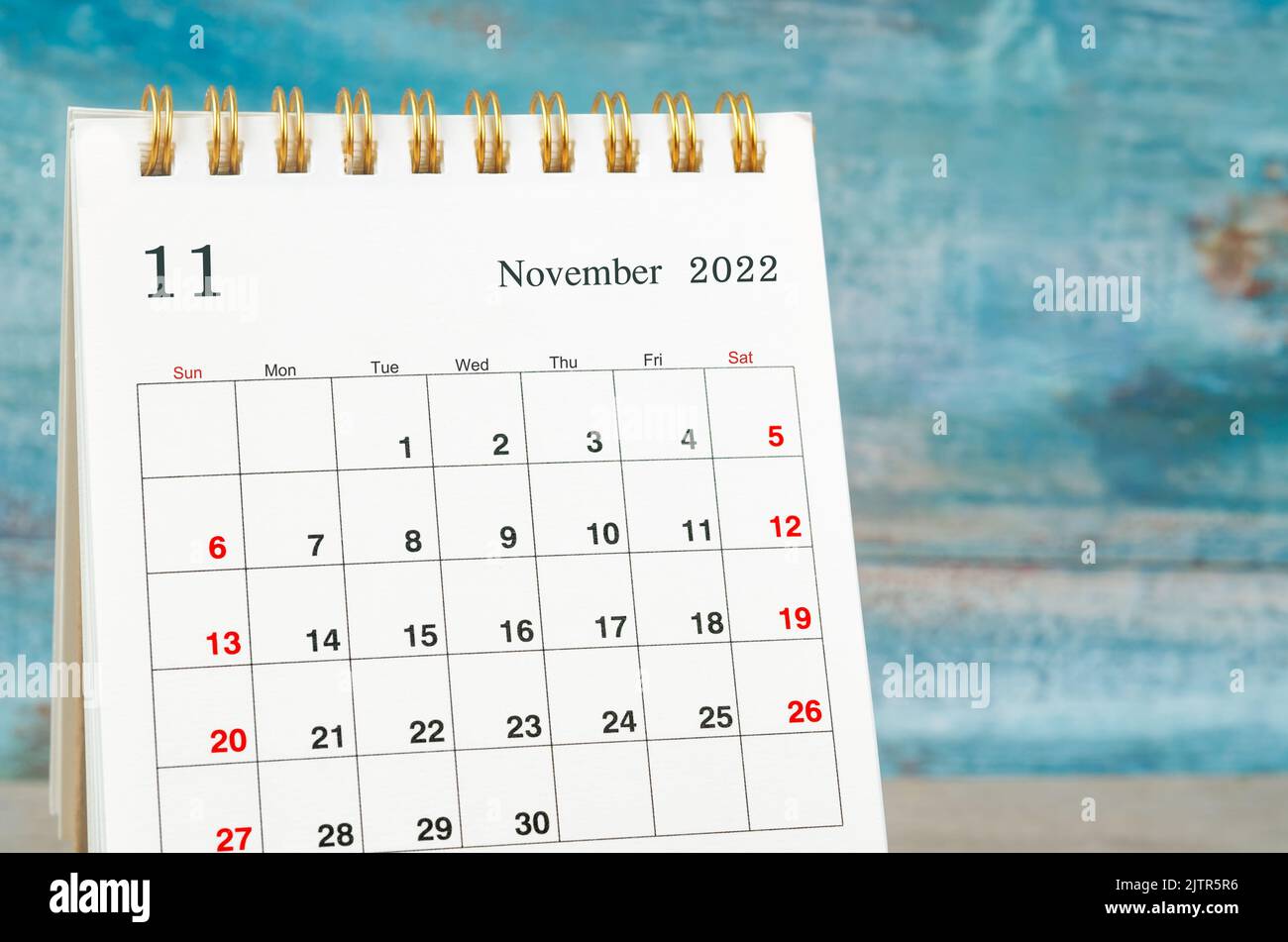 The November 2022 Monthly desk calendar for 2022 Stock Photo - Alamy