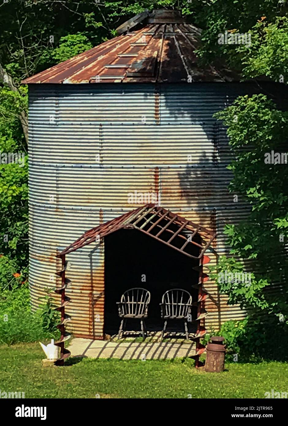 A nice little sitting area has been made from a converted silo, Door ...