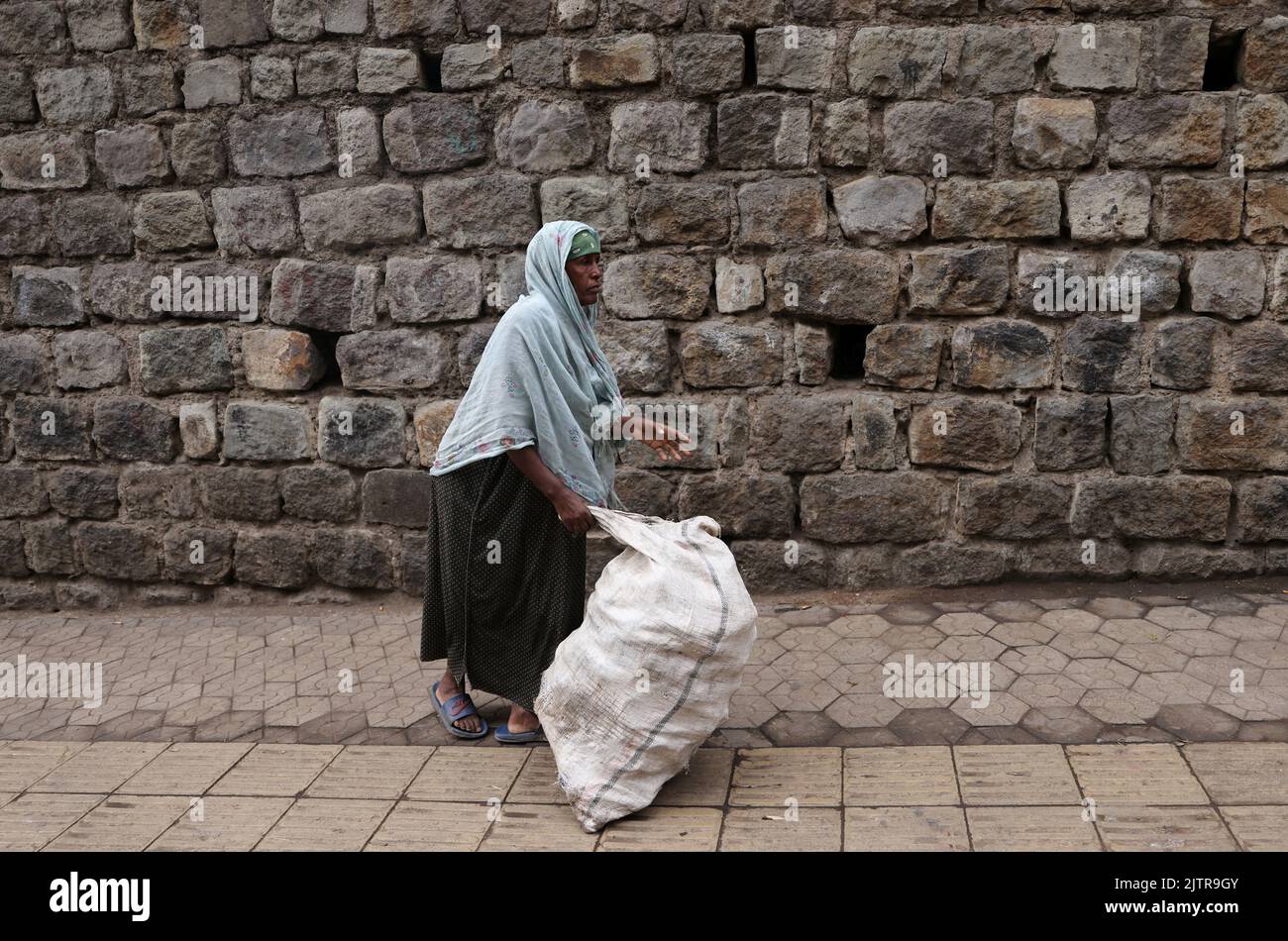 Recyclable technology hi-res stock photography and images - Alamy